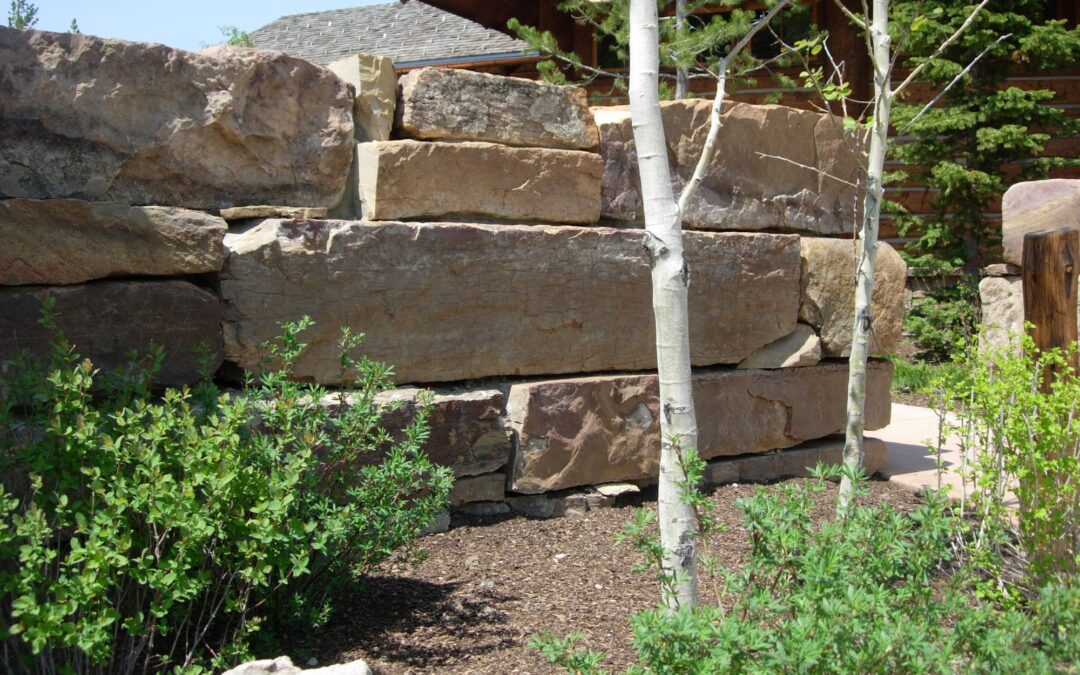 Prairie Fieldstone boulders 4984 | Select Stone