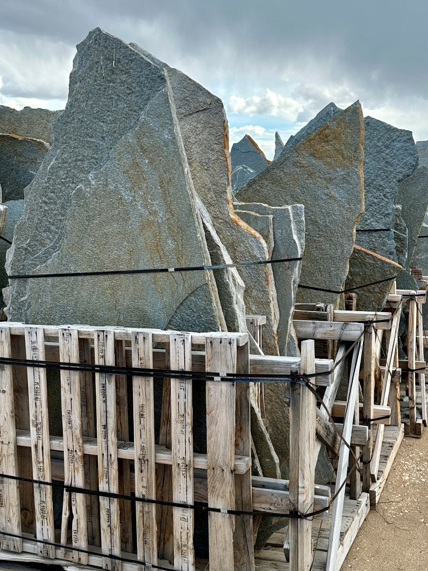 Quartzite flagstone 1922 | Select Stone