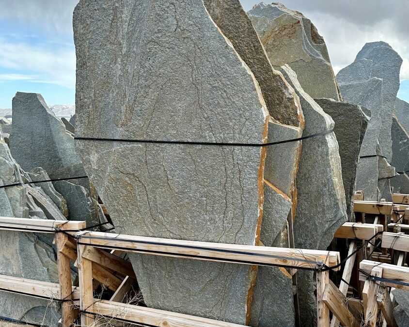Quartzite flagstone 1932 | Select Stone
